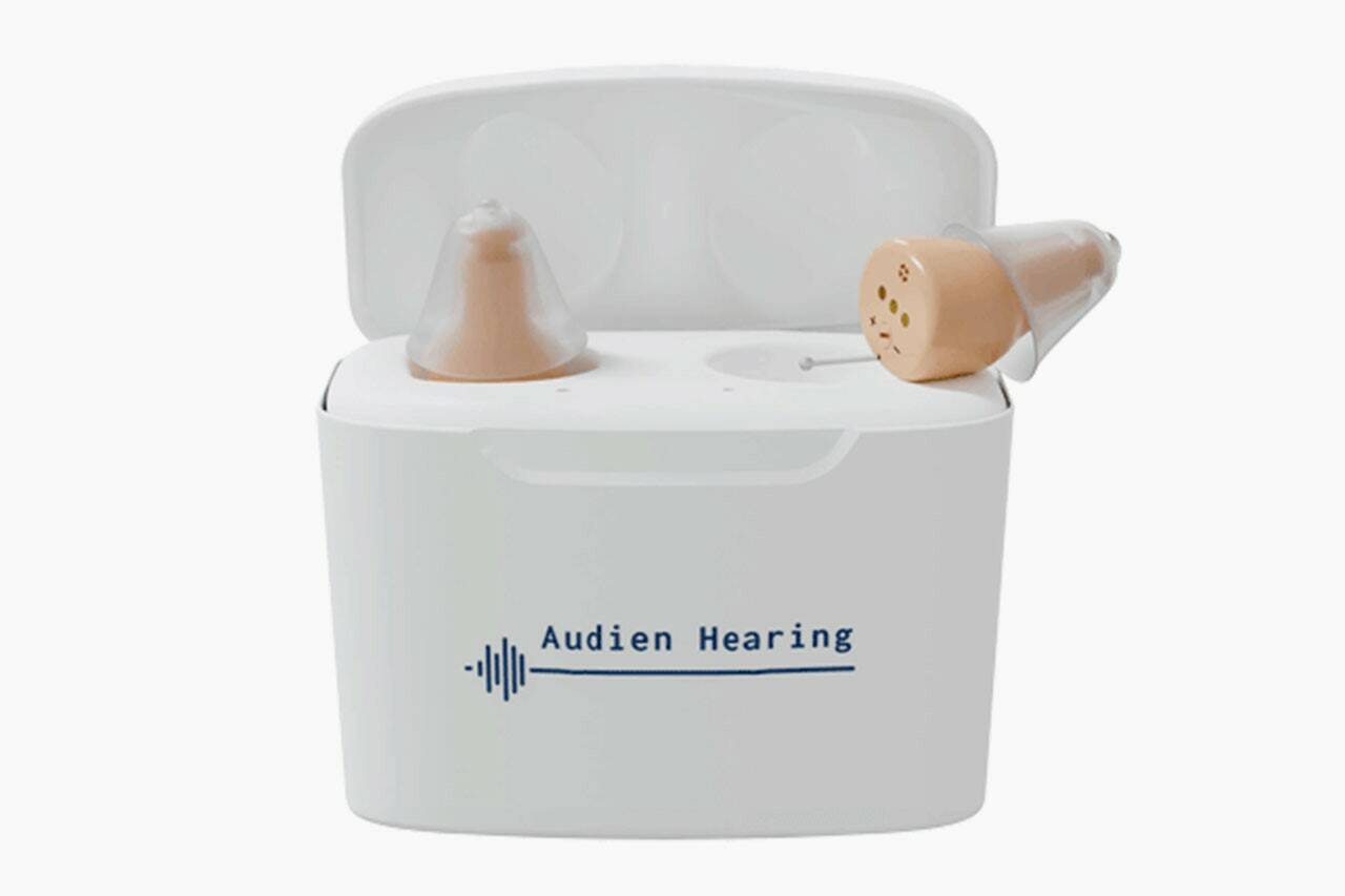 Audien Atom Review 2023 - Wireless Charging Hearing Aid Worth Buying ...